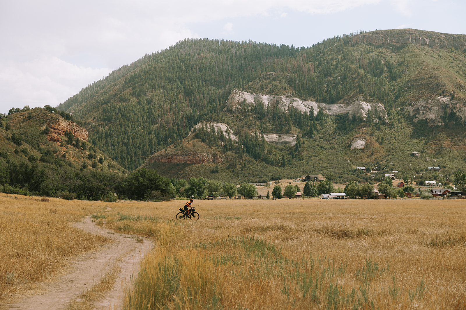 Sarah Swallow’s Ride Across the West on the Golden Gravel Trail – Otso ...